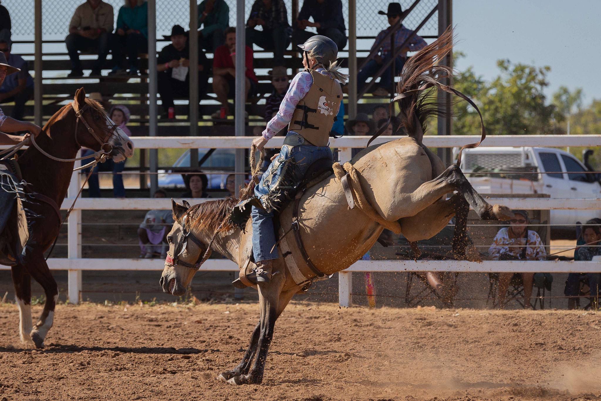 Normanton - Women's Ranch Bronc Ride – NQ Rodeo Hub